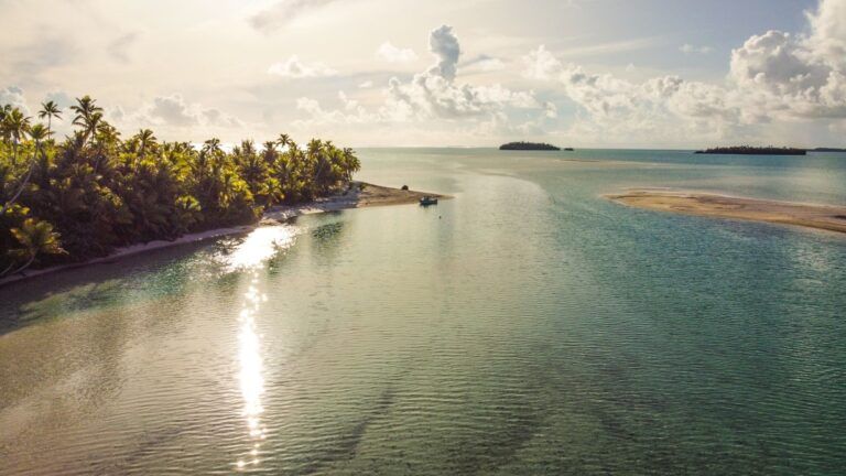 Rarotonga & the Cook Islands Weather, Seasons & Climate + Weather by Month