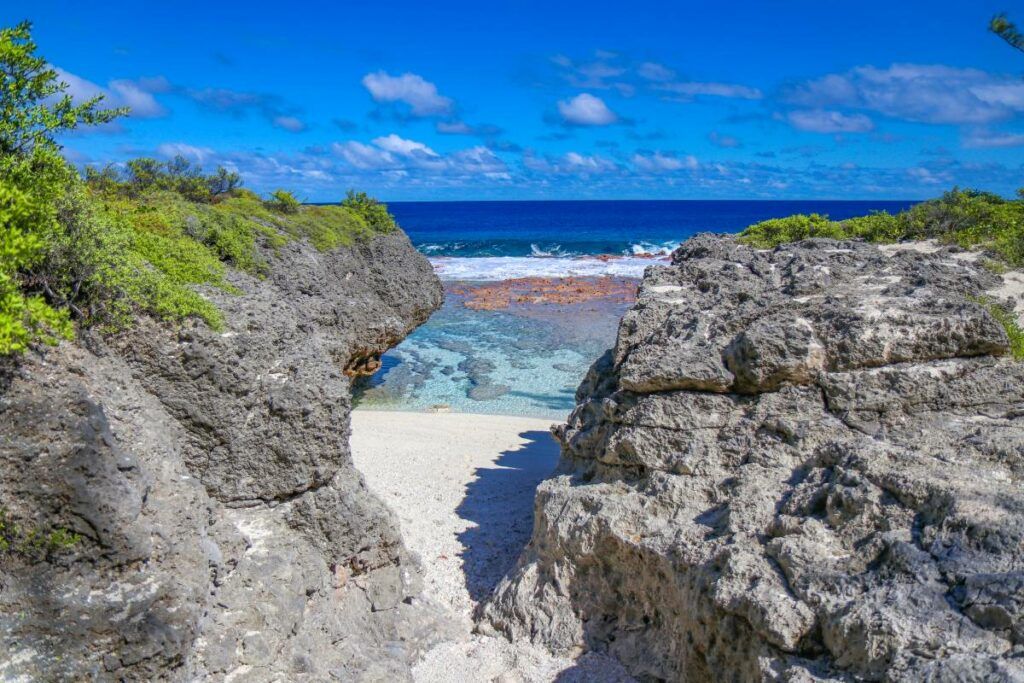 8 Best Beaches on Mitiaro - Cook Islands Pocket Guide