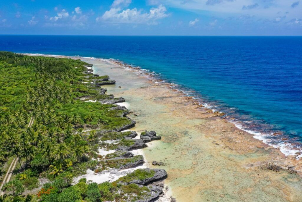 10 Best Beaches in the Cook Islands 🏖️