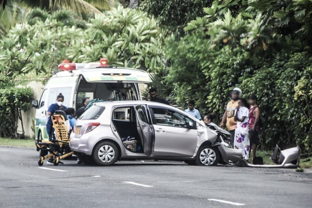 10 Safety Tips for Driving in Rarotonga & the Cook Islands - Cook ...