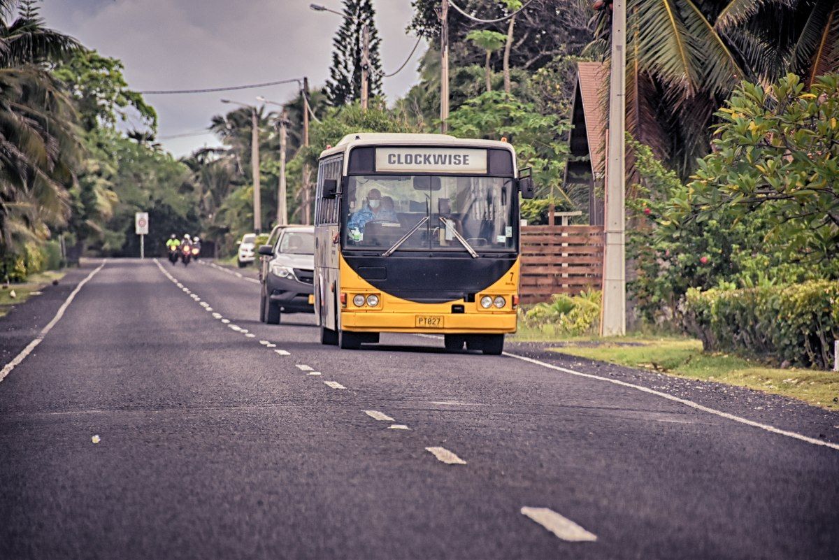 10 Safety Tips for Driving in Rarotonga & the Cook Islands - Cook ...