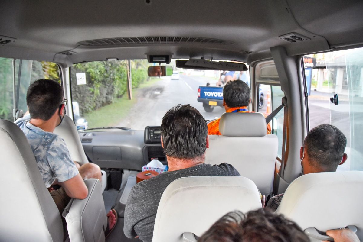 The Bus on Rarotonga: Bus Fares, Timetable & More 2025