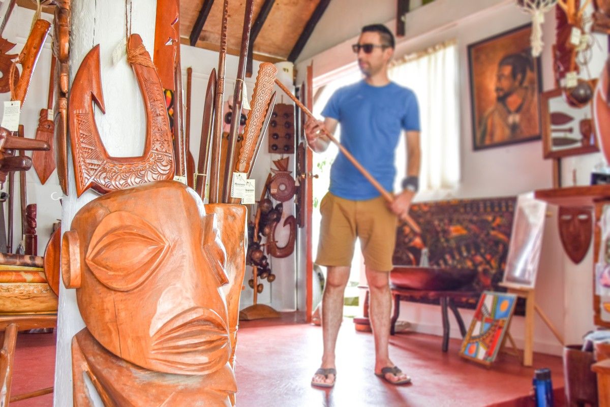 14 Best Souvenirs from Rarotonga & the Cook Islands