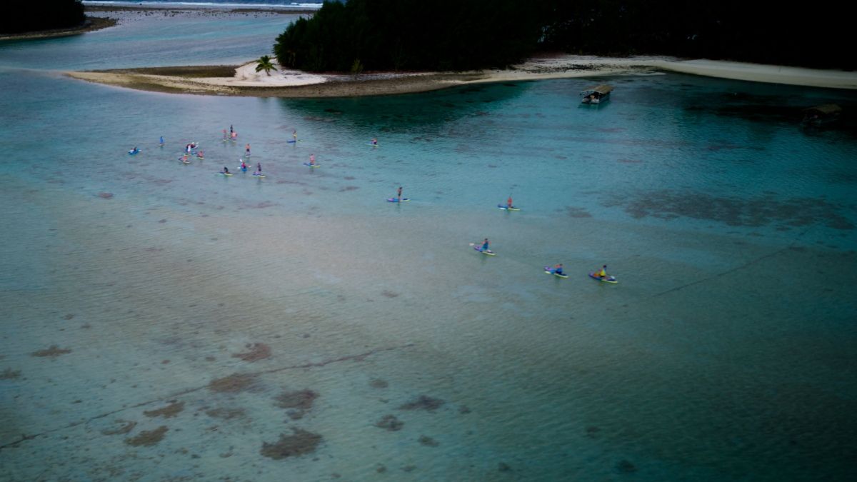 5 Best Paddleboard Tours & Hires in Rarotonga & the Cook Islands