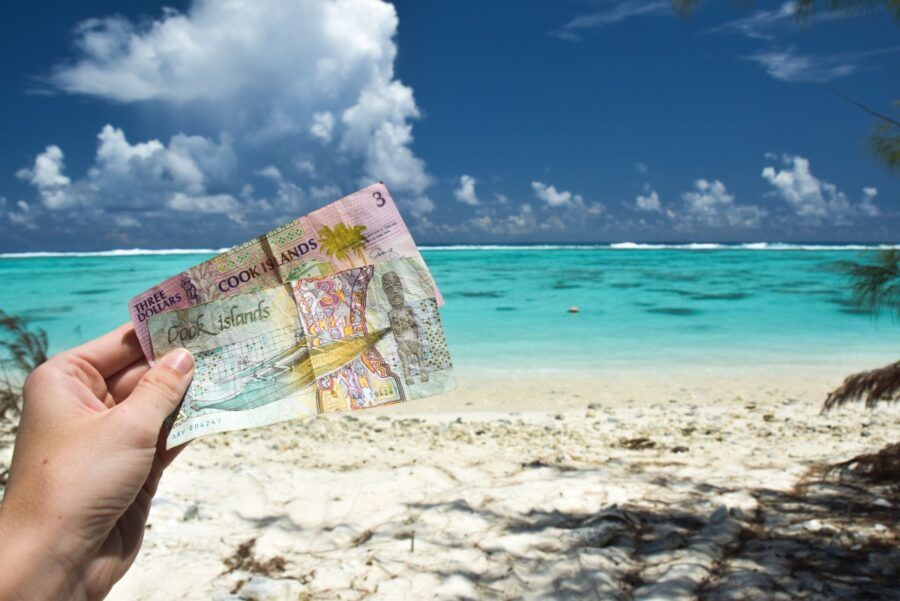 14 Best Souvenirs from Rarotonga & the Cook Islands