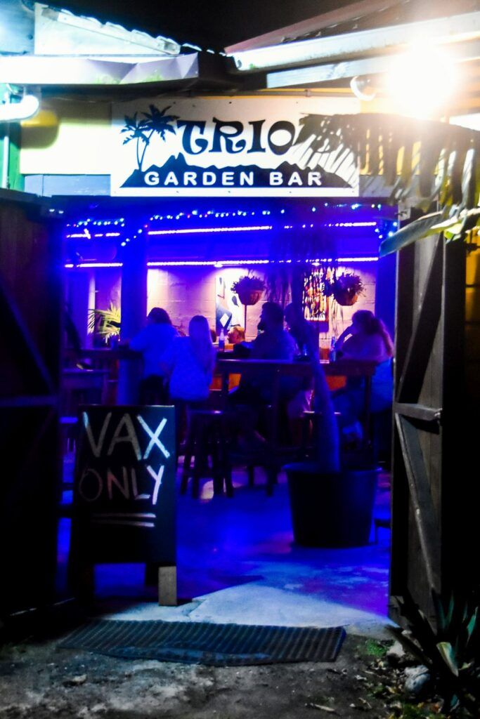 10 Best Bars in the Cook Islands - Cook Islands Pocket Guide