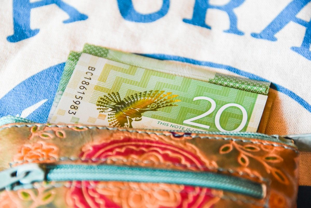 20 Essentials You NEED to Pack for Rarotonga & the Cook Islands