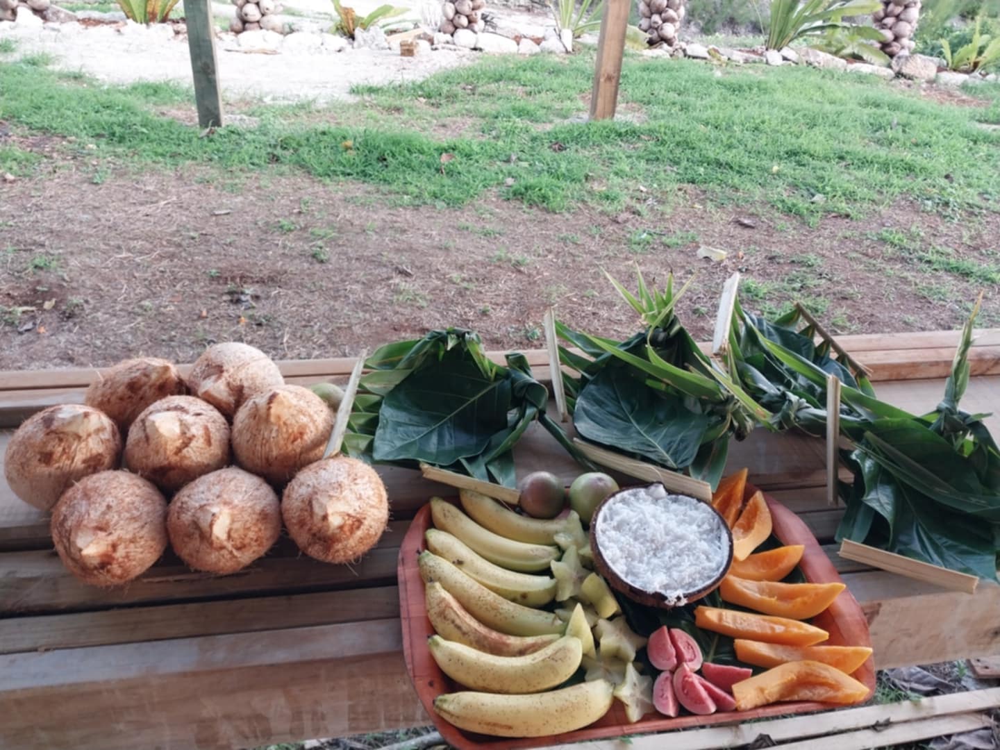 16 Best Foodie Experiences in the Cook Islands 🥭 2026