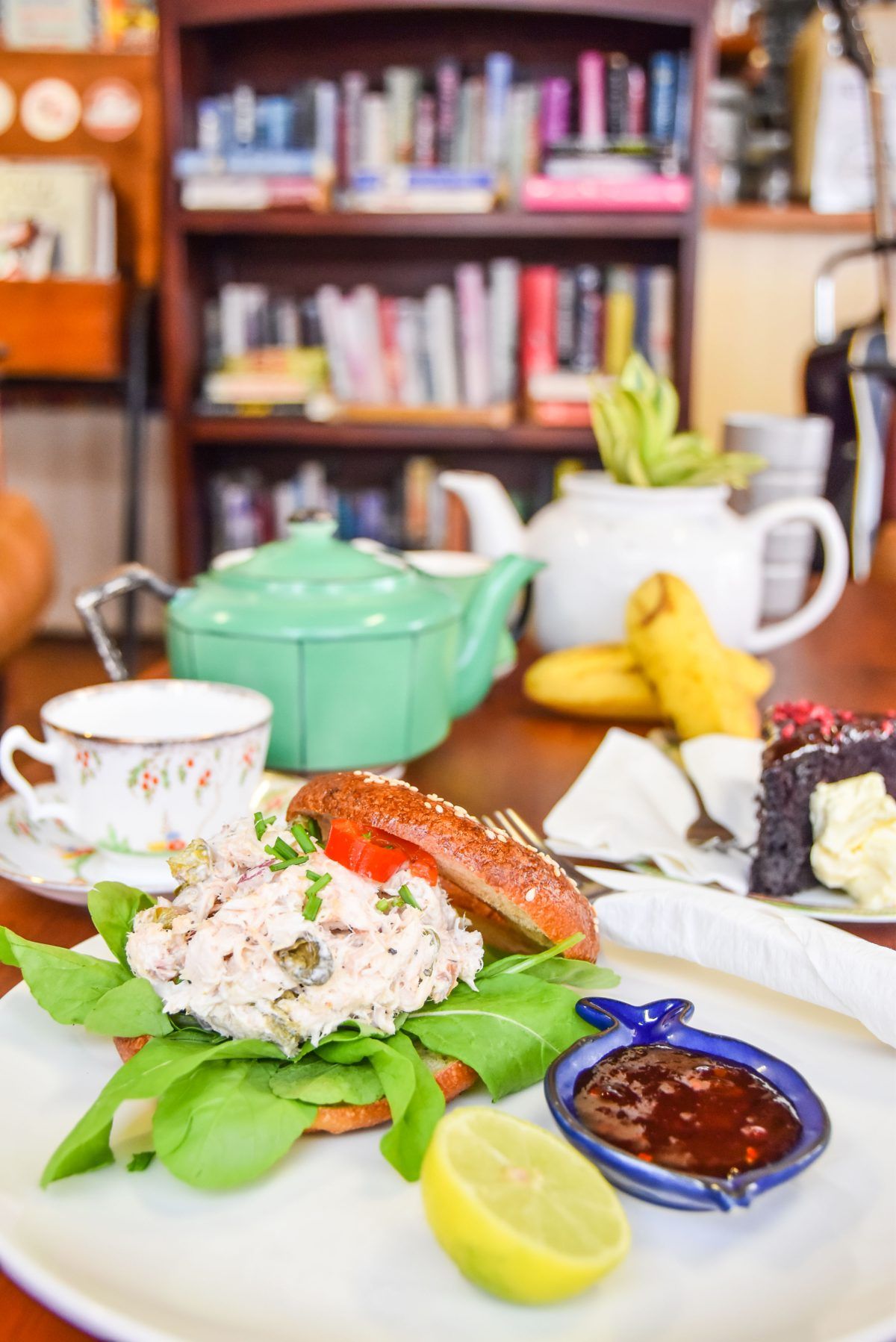 The Food Guide to the Cook Islands: Places to Eat, Food Tours & More